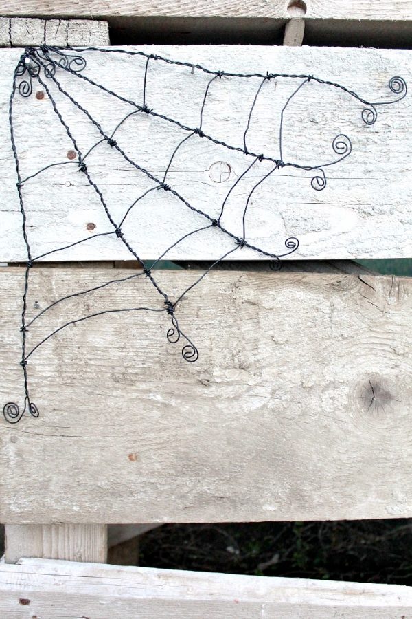Spooky & Cute DIY Spider Web With Wire - Easy Peasy Creative Ideas