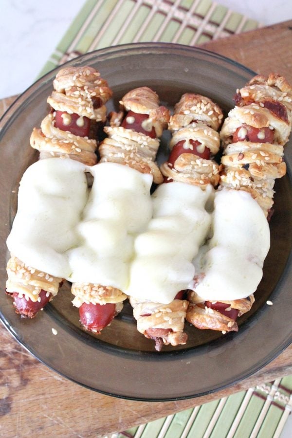 Crescent Mummy Dogs Spooky & Fun Halloween Party Idea