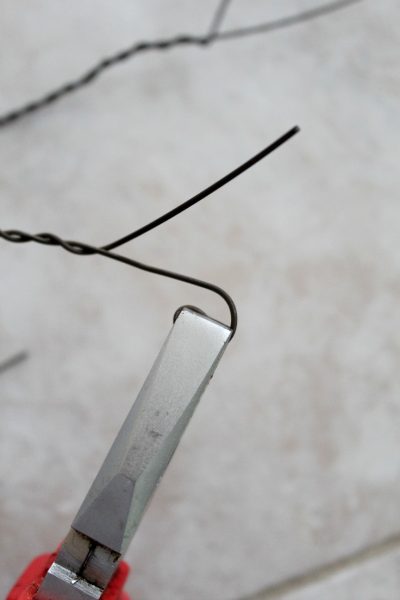 Spooky & Cute DIY Spider Web With Wire - Easy Peasy Creative Ideas