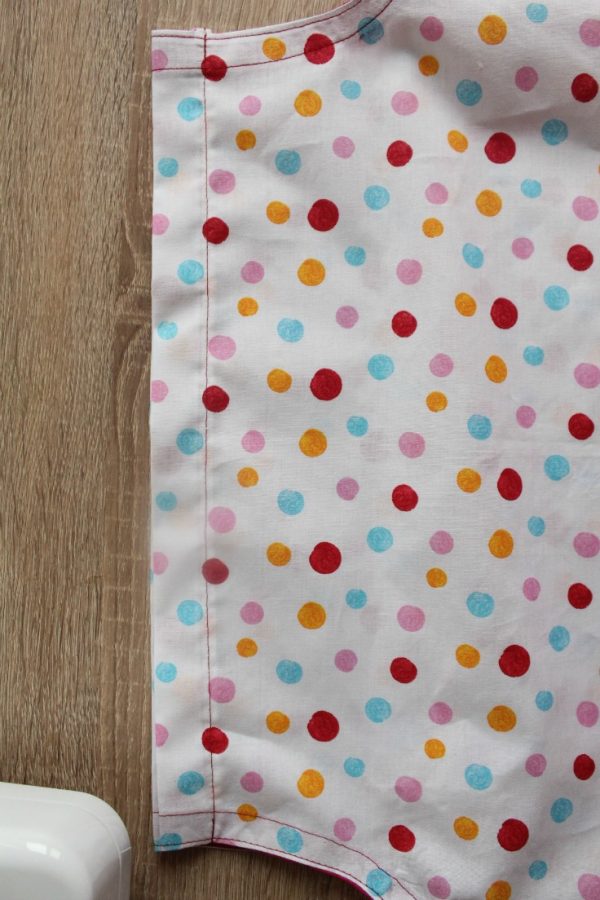 Pillowcase Dress Tutorial - Easy Peasy Creative Ideas