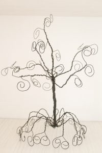 DIY Jewelry Holder Tree made out of wire