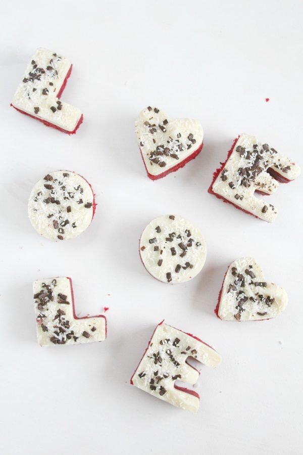 Valentine's Day Red Velvet Cake Cookies - Easy Peasy Creative Ideas
