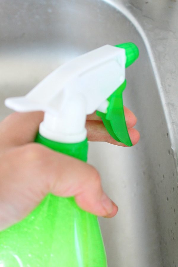 All In One Homemade Bathroom Cleaner - Easy Peasy Creative Ideas