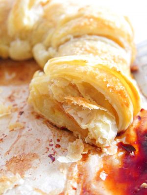 Apple Puff Pastry Ring The Perfect Fall Dessert Idea