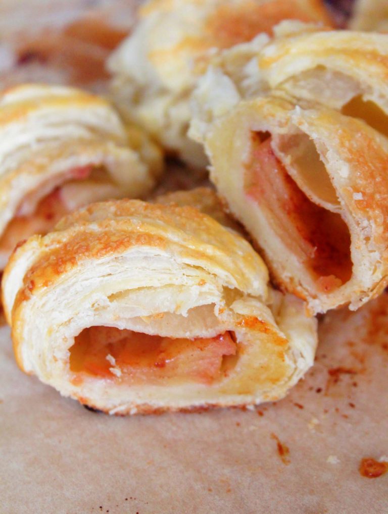 Apple Puff Pastry Ring The Perfect Fall Dessert Idea