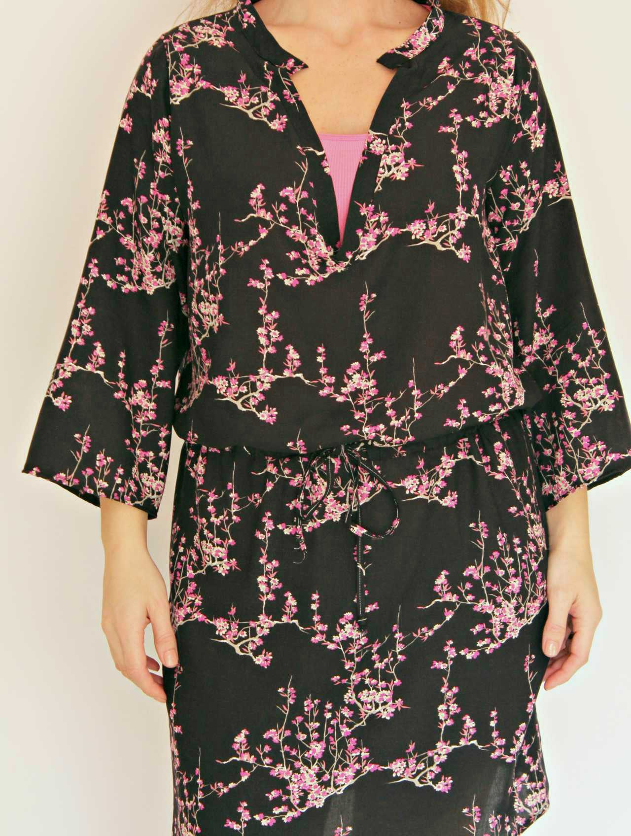 Simple And Easy V Neck Dress To Sew Now - Easy Peasy Creative Ideas