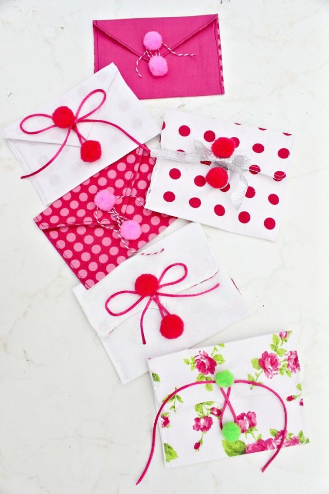 Sew Valentine's Day Fabric Envelopes- Easy Peasy Creative Ideas