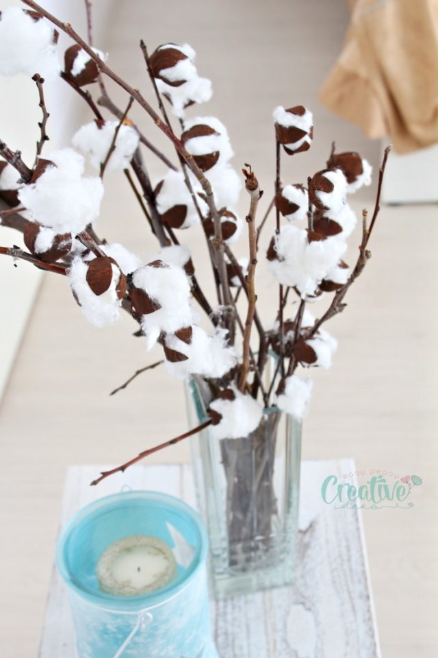 DIY Cotton Branches Farmhouse Décor - Easy Peasy Creative Ideas