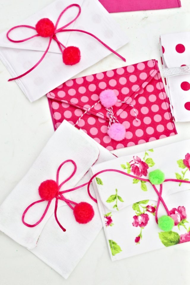 Sew Valentine's Day Fabric Envelopes- Easy Peasy Creative Ideas