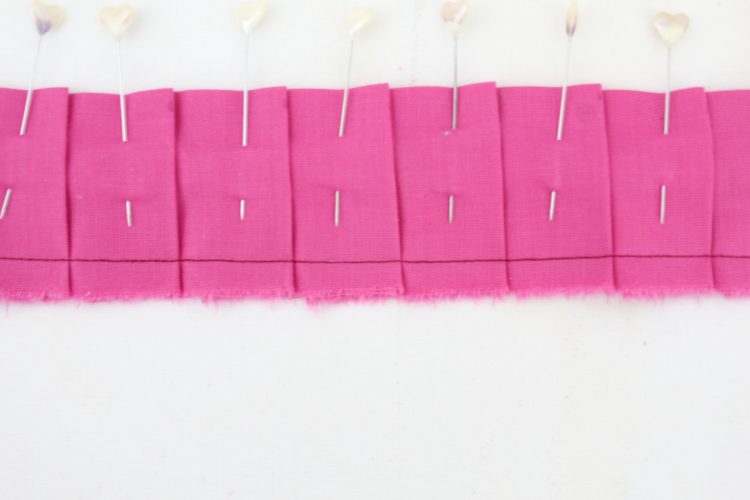 How To Make Pleats Easy Method For Creating Knife Pleats