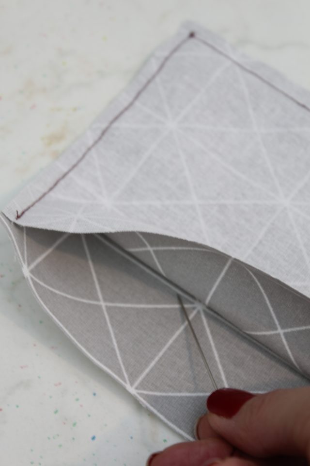 The Best Method For Sewing Corners - Easy Peasy Creative Ideas