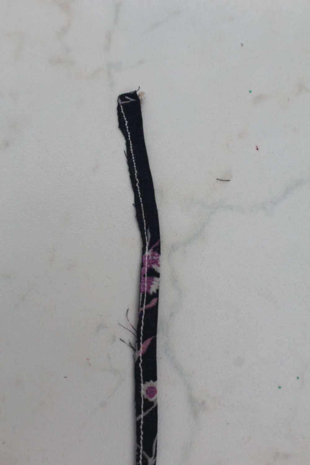 How to Make Spaghetti Straps Easily - Easy Peasy Creative Ideas