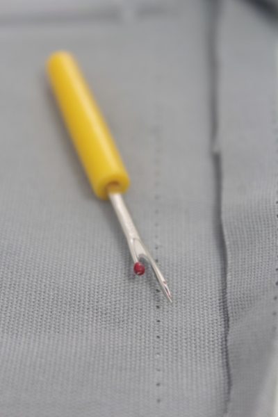Proper Seam Ripper Use & Tips For Fast Unpicking - Easy Peasy Creative ...