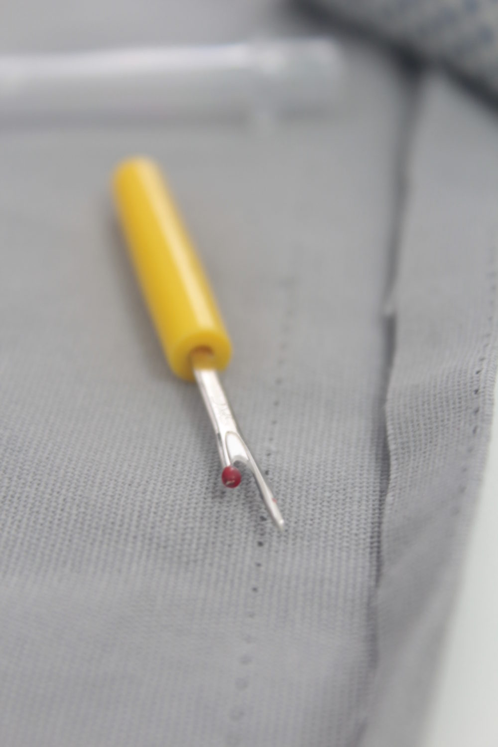 Proper Seam Ripper Use & Tips For Fast Unpicking - Easy Peasy Creative ...