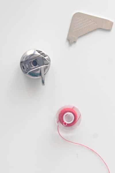 How to Adjust the Bobbin Tension - Easy Peasy Creative Ideas