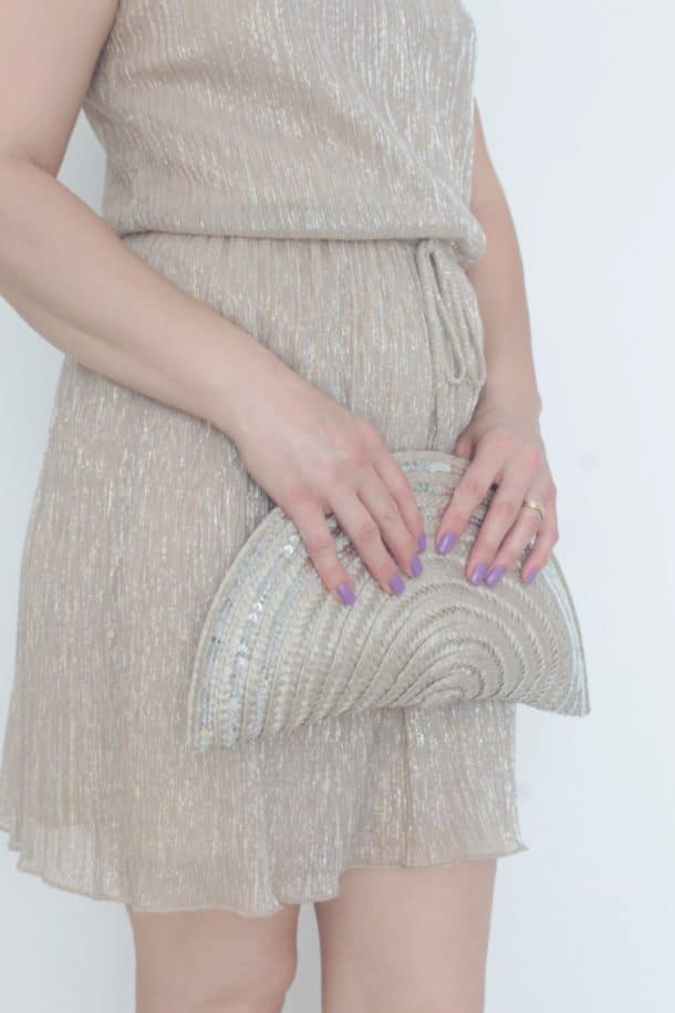 How to Sew an Evening Purse From a Placemat - Easy Peasy Creative Ideas