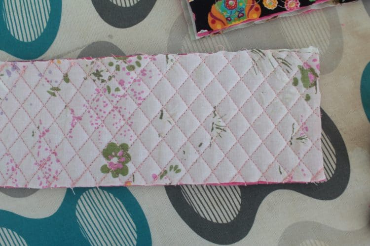 Quilted Snap Bag Tutorial From Small Fabric Scraps