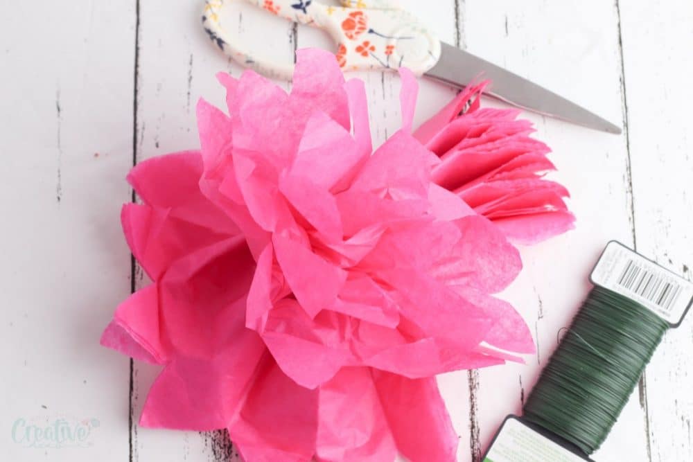 DIY Paper Flower Backdrop | Easy Peasy Creative Ideas