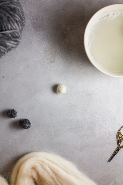 Wool Ball Garland DIY | Easy Peasy Creative Ideas