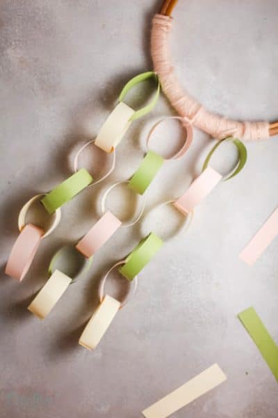 Paper Chain Decorations | Easy Peasy Creative Ideas