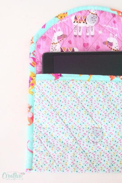 Super Easy Quilted DIY Tablet Case - Easy Peasy Creative Ideas