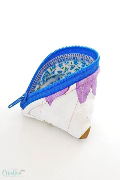 Here's How to Sew A Cute Zipper Coin Purse - Easy Peasy Creative Ideas