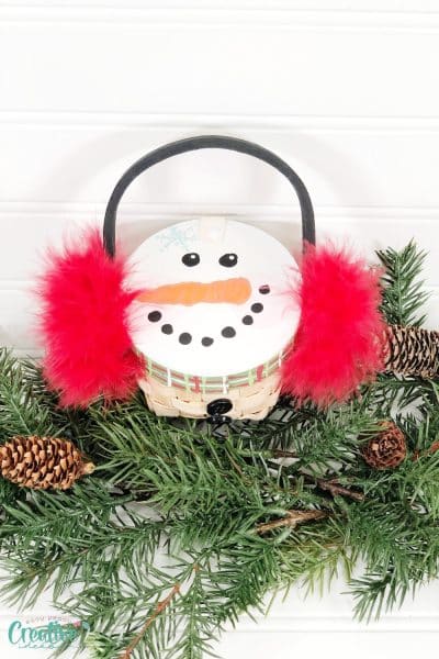 Fun & Festive Basket Snowman Craft - Easy Peasy Creative Ideas