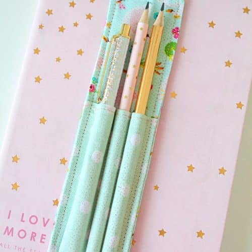 How to Sew a DIY Pen Holder for Notebook - Easy Peasy Creative Ideas