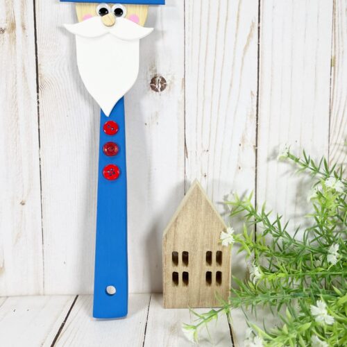 4th of July Uncle Sam Craft with Wooden Spoon - Easy Peasy Creative Ideas