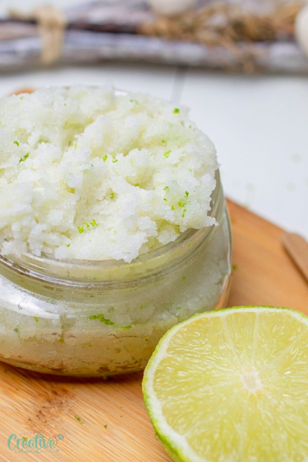 Coconut lime body scrub with vanilla paste - Easy Peasy Creative Ideas