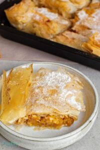 Easiest Ever Filo Pumpkin Pie - Easy Peasy Creative Ideas