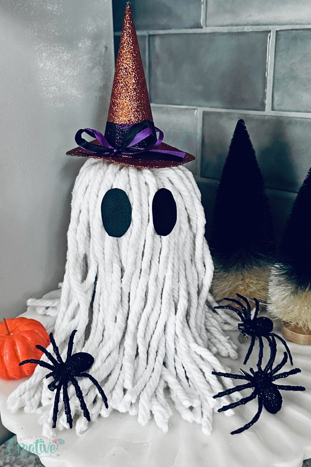 Spooky cute mop ghost craft - Easy Peasy Creative Ideas