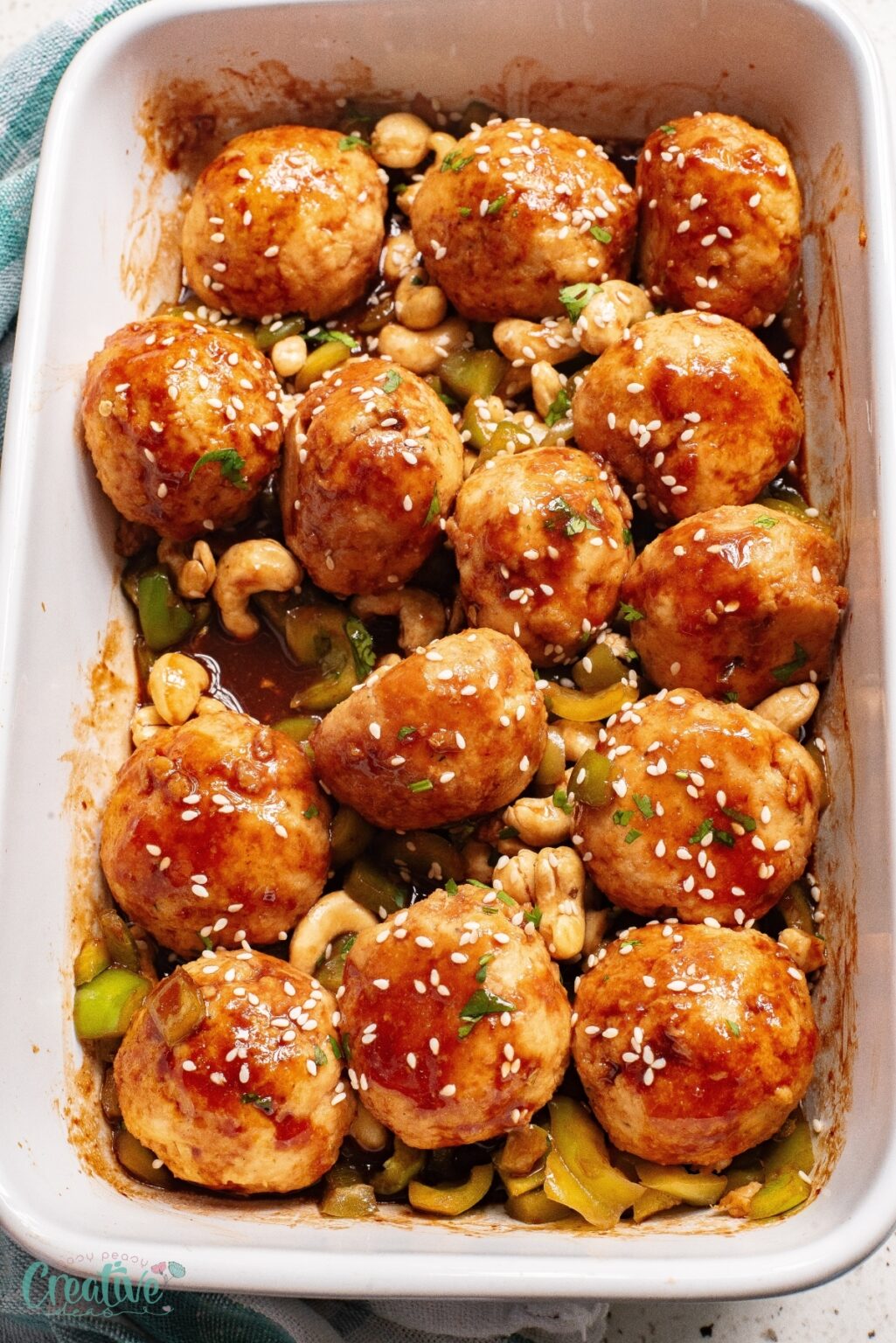 Asian chicken meatballs with cashews - Easy Peasy Creative Ideas