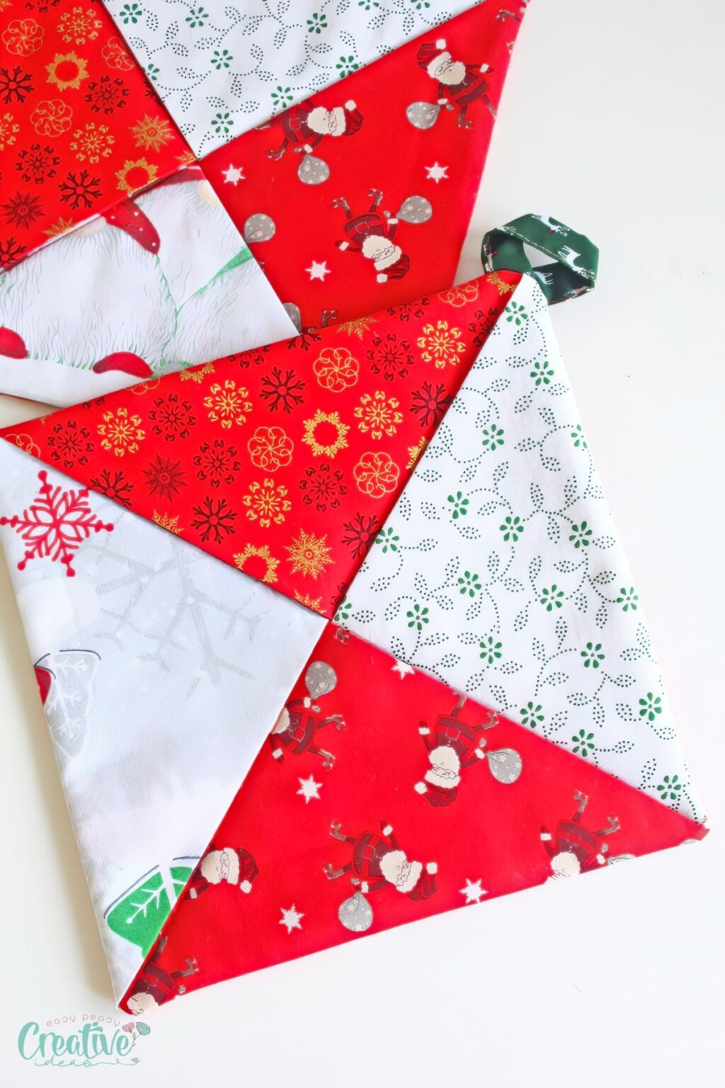 How to sew pinwheel hot pads - Easy Peasy Creative Ideas