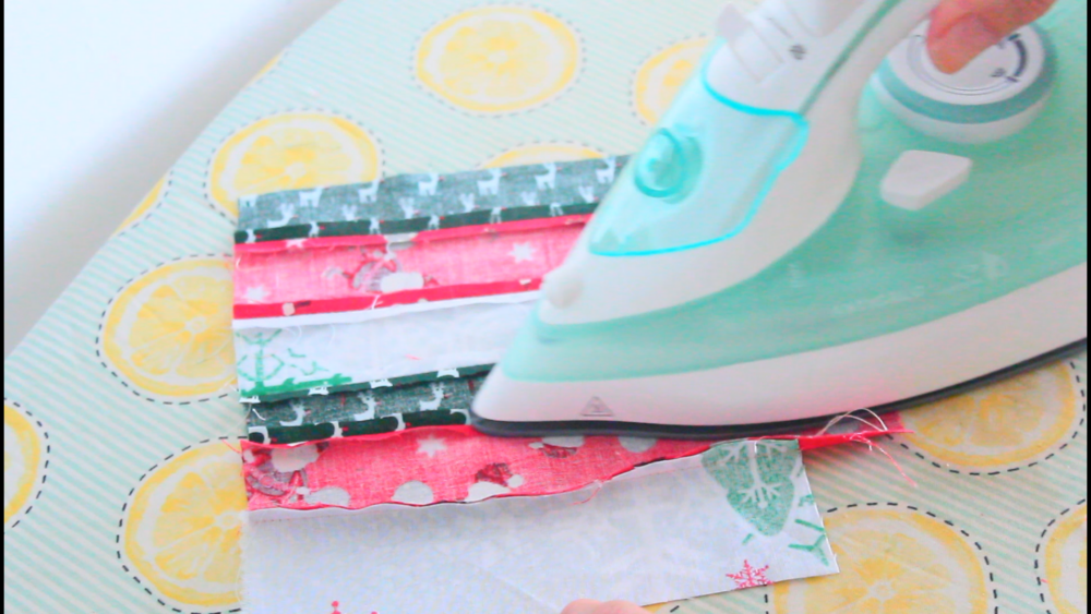 10 Minutes Sew Round Quilted Coasters - Easy Peasy Creative Ideas