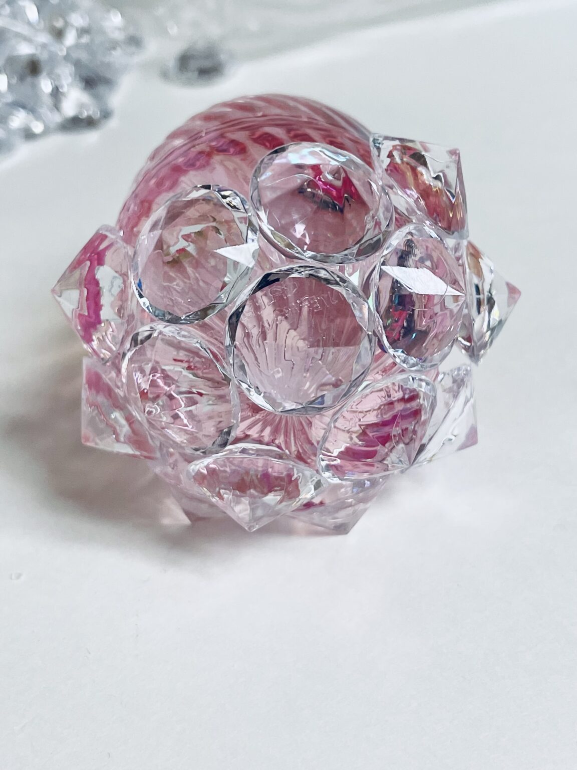 DIY Dinosaur Glam Eggs for Easter - Easy Peasy Creative Ideas