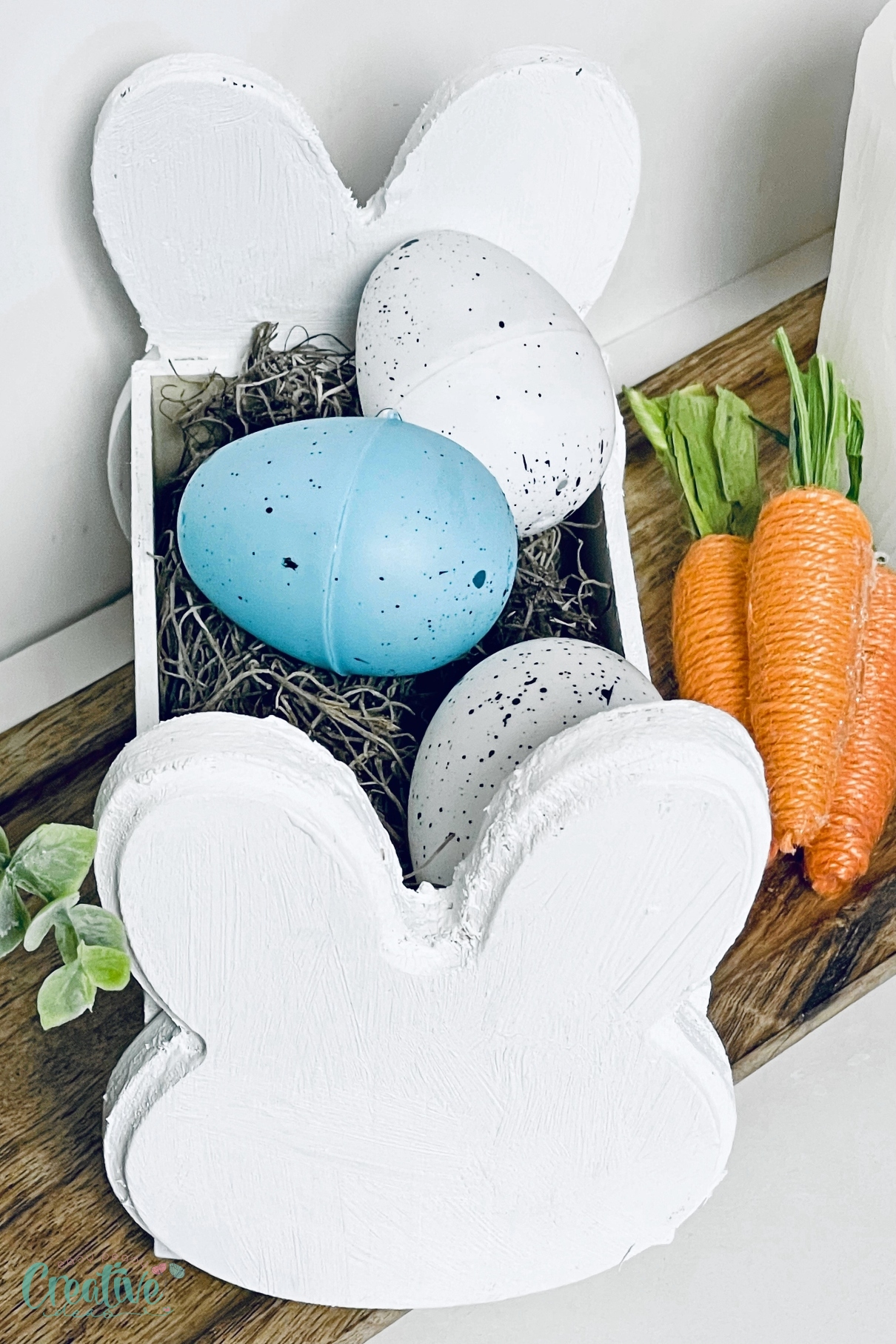 Adorable DIY Farmhouse Bunny Crate - Easy Peasy Creative Ideas