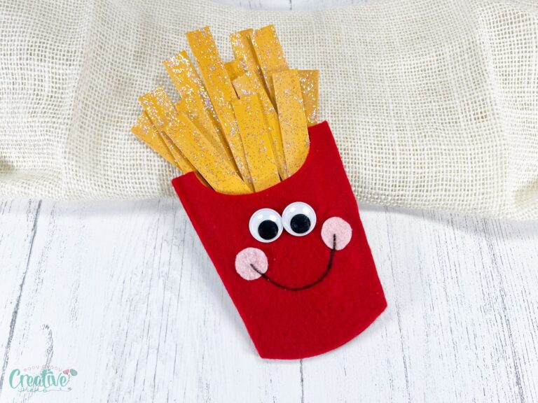French fries craft with craft sticks - Easy Peasy Creative Ideas